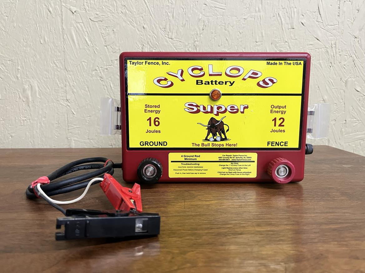 cyclops super battery 12 joule dc energizer — Powerflex